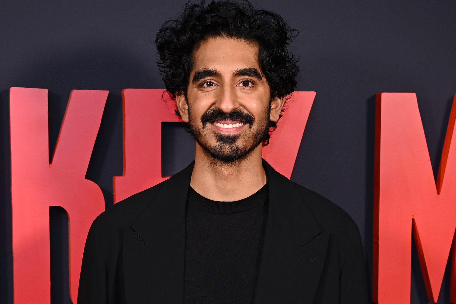 Dev Patel vụt sáng thành sao sau "Triệu phú ổ chuột", sự nghiệp rực rỡ ...